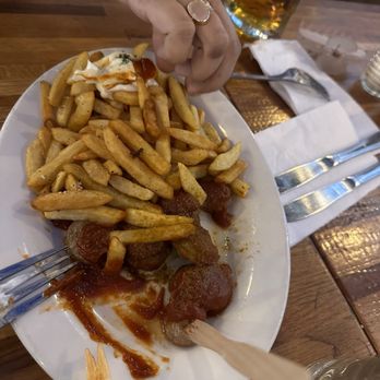 REICHENBACH HALL - Updated November 2024 - 1378 Photos & 909 Reviews ...