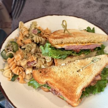 THE GARDEN DELI - Updated December 2025 - 126 Photos & 46 Reviews ...