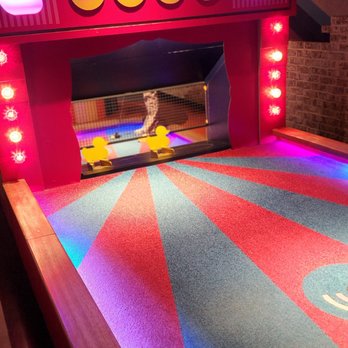 PUTTSHACK - OAKBROOK - Updated March 2025 - 467 Photos & 279 Reviews ...