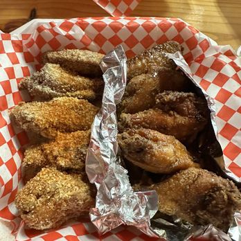 GOSSIP SHACK 2 - Updated June 2024 - 173 Photos & 254 Reviews - 1615 ...