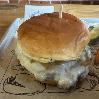 THE MELT - Updated November 2024 - 631 Photos & 651 Reviews - 635 Fifth ...