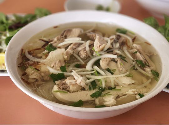 PHO ANH DAO - Updated March 2024 - 241 Photos & 396 Reviews - 6830 ...