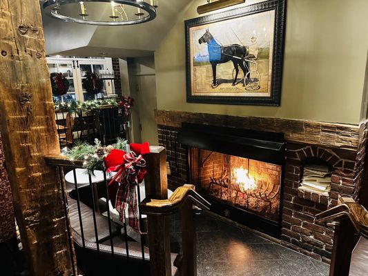 THE TAVERN - Updated January 2026 - 151 Photos & 290 Reviews - 220 E ...