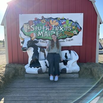 GRAFF 7A RANCH - Updated July 2025 - 28 Photos - 911 US-90, Hondo, Texas - Attraction Farms ...