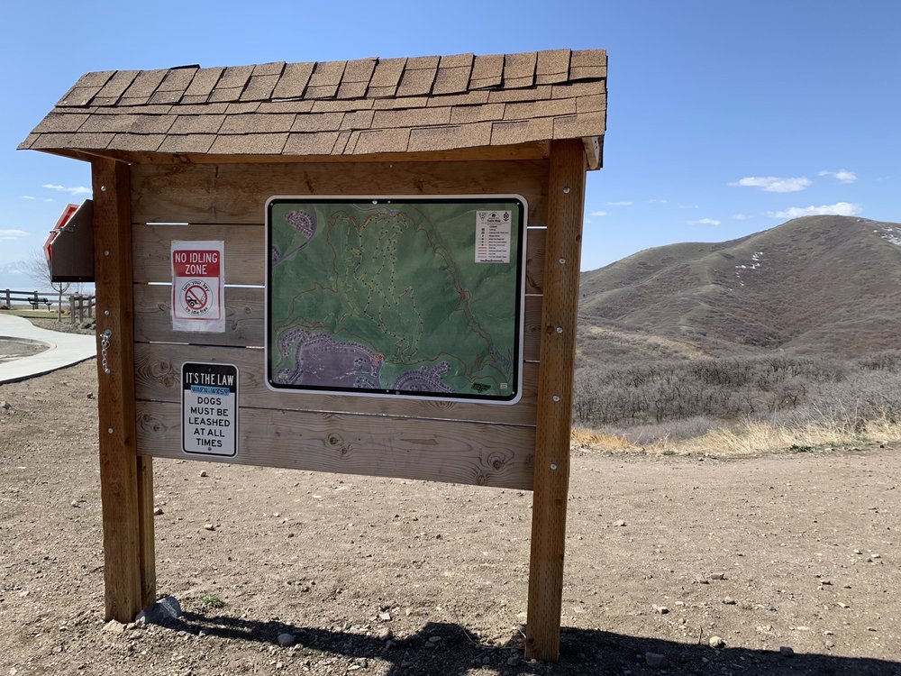 BROOKSIDE TRAIL HEAD - Updated March 2025 - 10 Photos - Brookside Dr ...