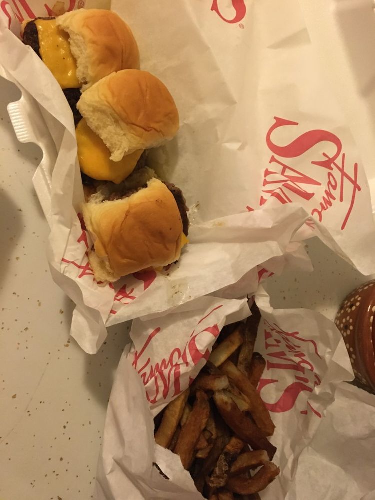 FAMOUS SAM’S | 22 Photos & 67 Reviews - 7129 E Golf Links Rd, Tucson ...