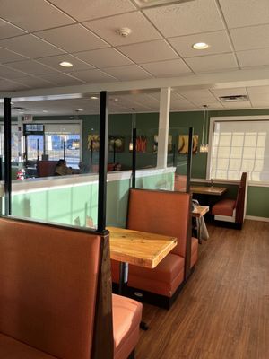 TUCKERS - Updated December 2025 - 156 Photos & 419 Reviews - 1328 ...