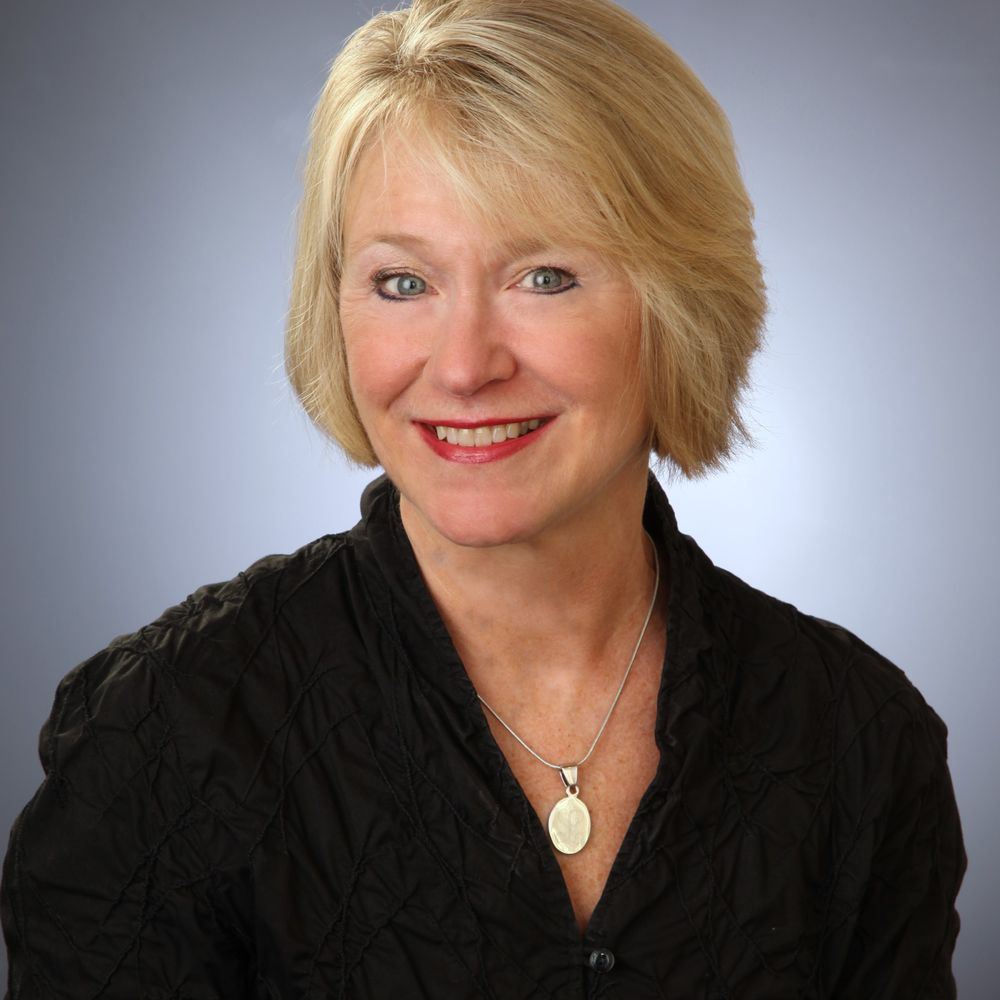 Laura Bechtel's Instagram, Twitter & Facebook on IDCrawl