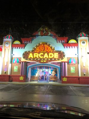 BIG TOP ARCADE - 21 Photos & 24 Reviews - 3275 Pkwy, Pigeon Forge ...