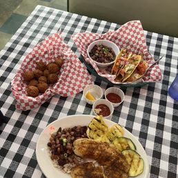 FLYING FISH - Updated December 2025 - 961 Photos & 852 Reviews - 511 ...