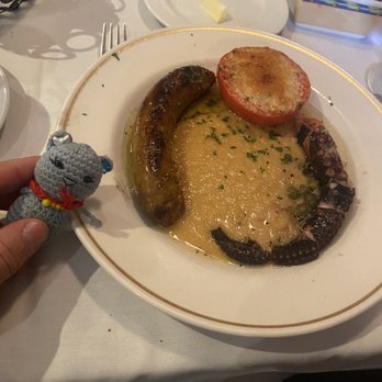 THE MONOCLE - Updated June 2025 - 202 Photos & 199 Reviews - 107 D St ...