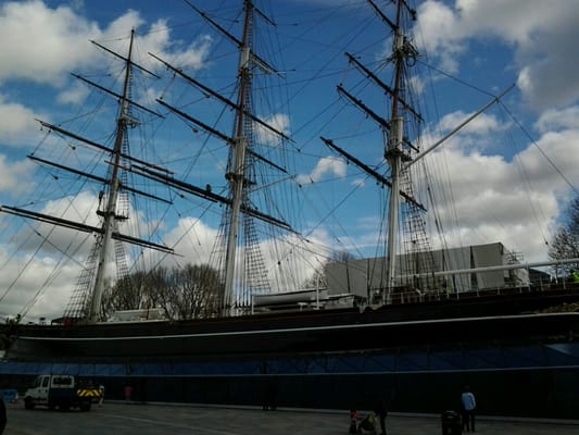 CUTTY SARK DLR STATION - Updated May 2026 - Creek Rd, London, United ...