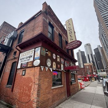 JACOBY’S GERMAN BIERGARTEN - Updated December 2025 - 346 Photos & 376 ...