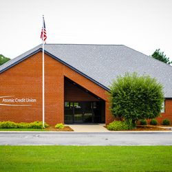 ATOMIC CREDIT UNION - 190 Waverly Plaza, Waverly, Ohio - Banks & Credit ...