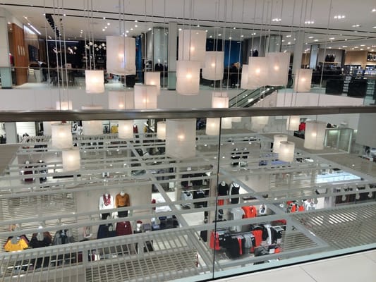 LA MAISON SIMONS - Updated December 2025 - 16 Photos - 7999 Boulevard ...