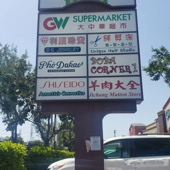 THE SQUARE SHOPPING CENTER - Updated December 2025 - 31 Photos & 18 ...