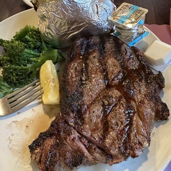 RUSTIC TAVERN - Updated July 2025 - 77 Photos & 201 Reviews - 823 ...