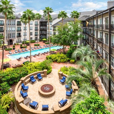 MAA MIDTOWN SQUARE - Updated October 2025 - 28 Photos & 110 Reviews ...