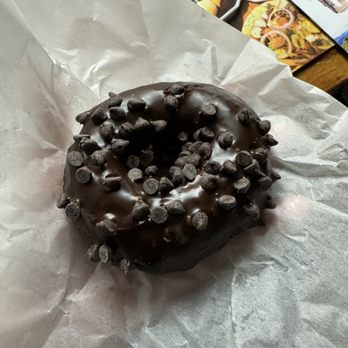 MAD DOG’S CREAMERY & DONUTS - Updated March 2025 - 222 Photos & 227 ...