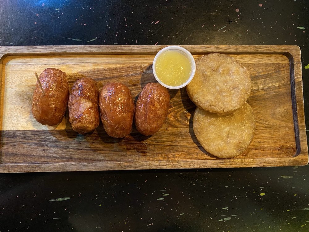 MIRA VE - Updated December 2025 - 20 Photos - 105 Mammoth Rd, Lowell ...