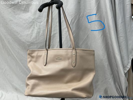 GOODWILL OUTLET - Updated December 2025 - 25 Photos & 21 Reviews - 2675 ...