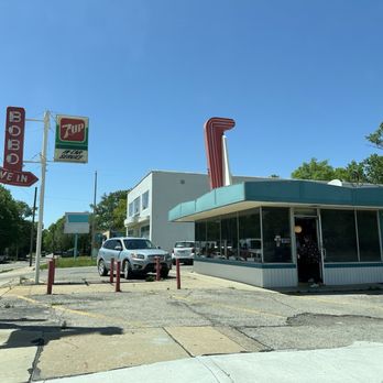 BOBO’S DRIVE IN - Updated March 2025 - 152 Photos & 226 Reviews - 2300 ...