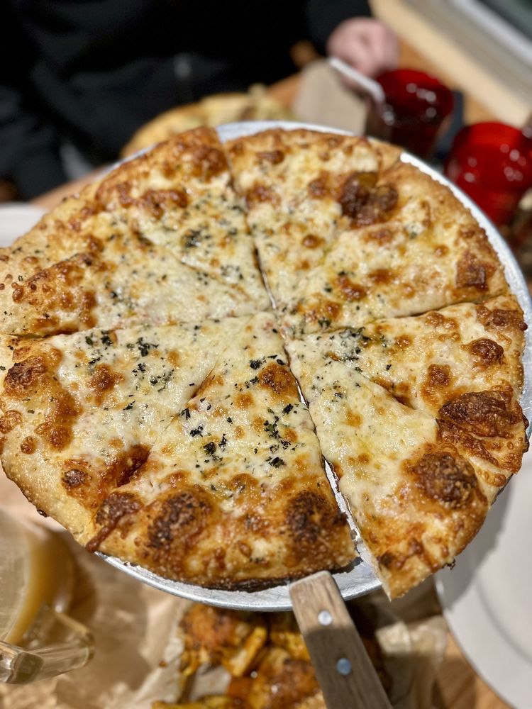 ZEEKS PIZZA - Updated October 2025 - 67 Photos & 182 Reviews - 16015 ...