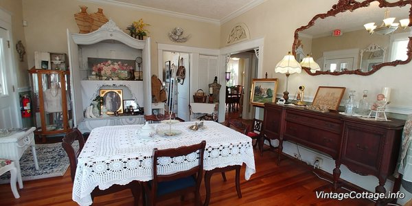 THE HAUNTED ANTIQUE SHOP - Updated January 2026 - 10 Photos - 612 W New ...