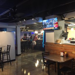 THE TWISTED PROP BAR & GRILLE - Updated October 2025 - 97 Photos & 86 ...