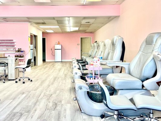 PINK POLISH NAILS AND SPA - Updated September 2025 - 46 Photos - 3027 ...