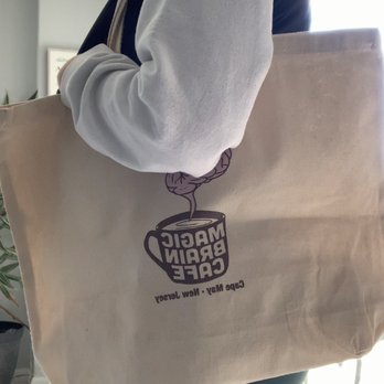 MAGIC BRAIN CAFE - 135 Photos & 191 Reviews - 31 Perry St, Cape May ...