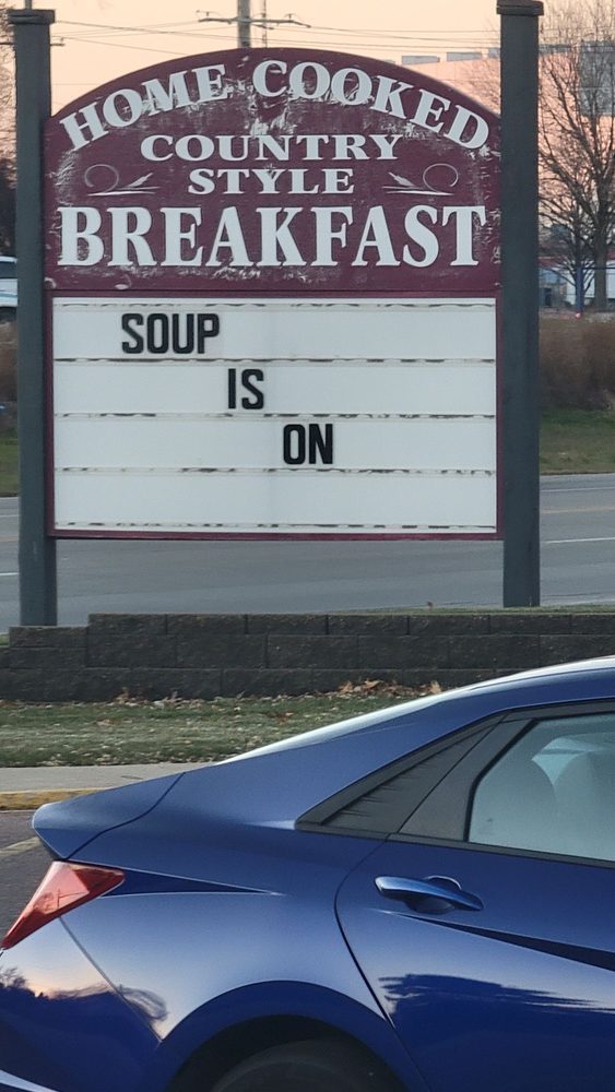 FAMILY TABLE RESTAURANT - Updated October 2025 - 12 Photos & 18 Reviews ...