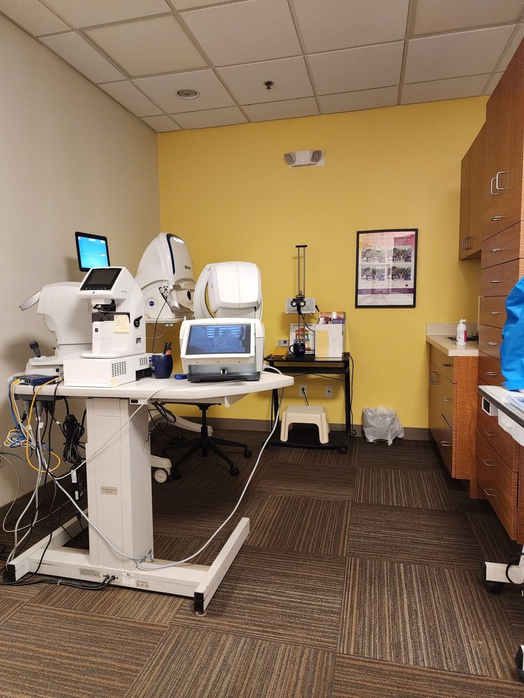 PEARLE VISION - Updated May 2026 - 16 Reviews - 909 Hartford Tpke ...