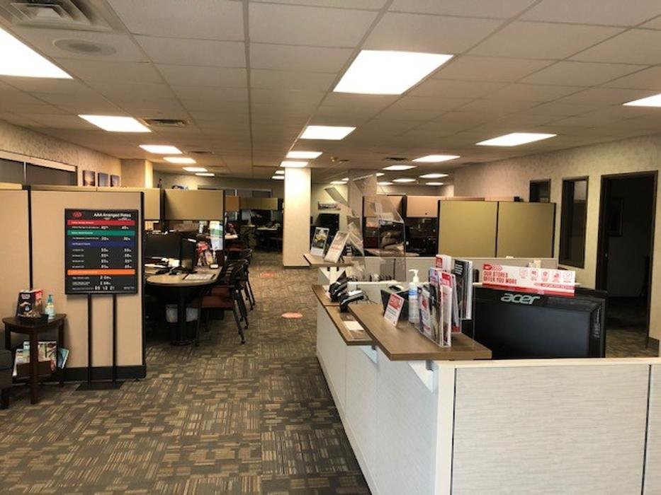 AAA - SIOUX FALLS - Updated November 2025 - 17 Photos - 3701 W 49th St ...