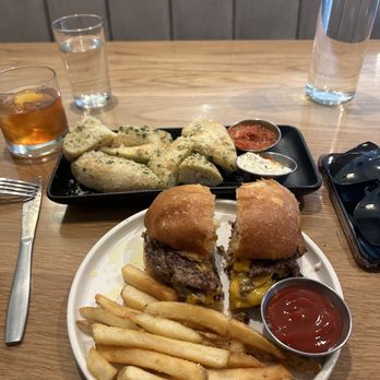 HIDE - 1001 Photos & 487 Reviews - 1928 Greenville Ave, Dallas, Texas ...