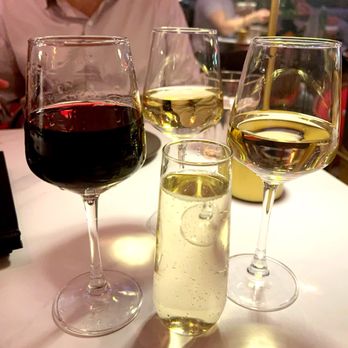 THE CORNER CHINESE RESTAURANT - Updated July 2024 - 137 Photos & 65 ...