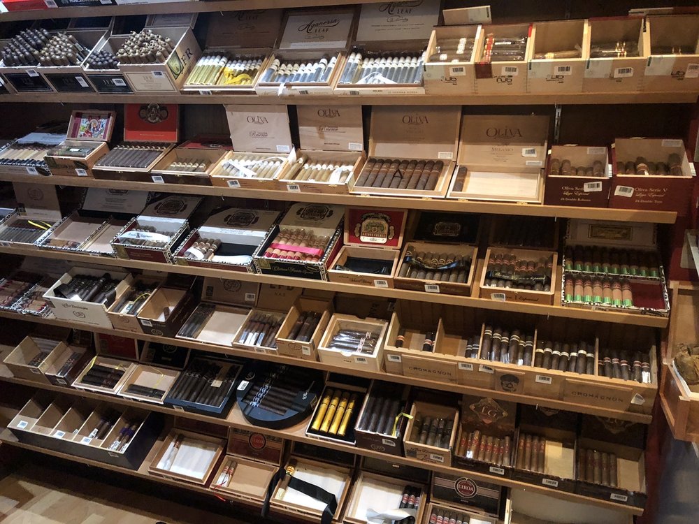 UNION CIGAR SOCIETY - Updated August 2025 - 18 Reviews - 2046 Westlake ...