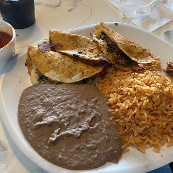 METZTLI - Updated November 2024 - 79 Photos & 110 Reviews - 1735 W ...