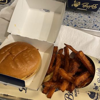 BOBBY’S BURGERS BY BOBBY FLAY - Updated January 2026 - 205 Photos & 154 ...