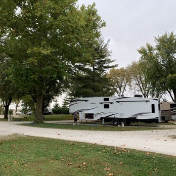 GENESEO CAMPGROUND - Updated December 2025 - 20 Photos & 20 Reviews - 22978 Illinois Highway 82 ...