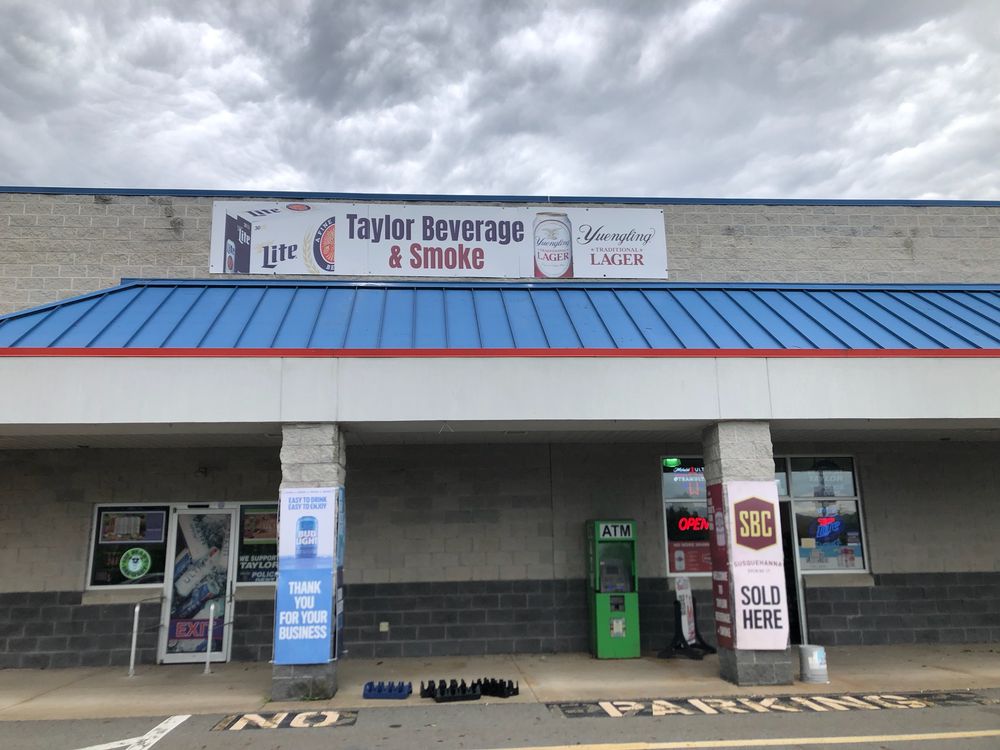 TAYLOR BEVERAGE & SMOKE - Updated August 2025 - 73 Photos - 1530 S Main ...