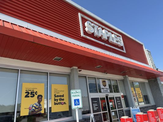 STAPLES - Updated September 2025 - 33 Photos & 26 Reviews - 881 ...