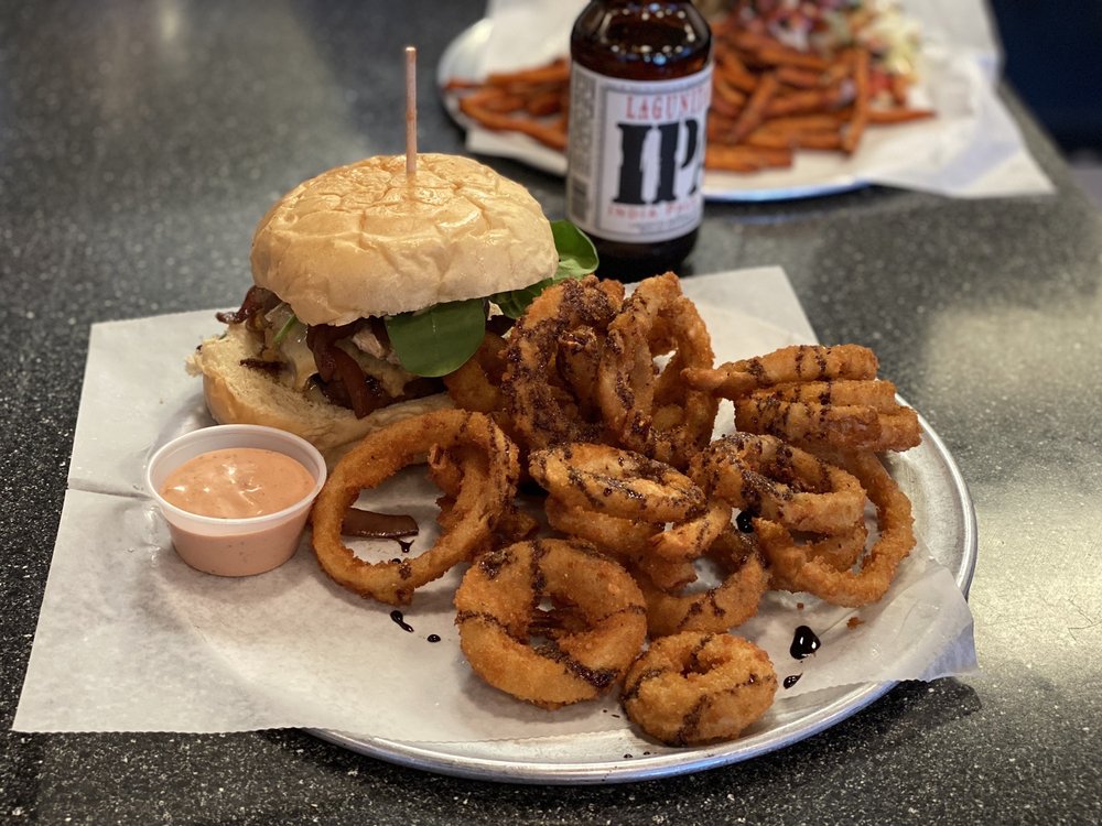 MELT GOURMET CHEESEBURGERS - 1388 Photos & 1820 Reviews - 525 E Market ...