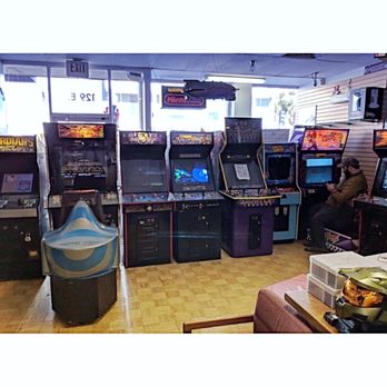 PLANET FUN - Updated December 2025 - 172 Photos & 87 Reviews - 127 E ...