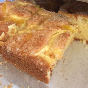 LA TAPATIA BAKERY - 20 Photos & 20 Reviews - Bakeries - 419 W Main St ...