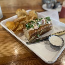 SALT TRADERS ZILKER - Updated August 2025 - 1042 Photos & 523 Reviews ...