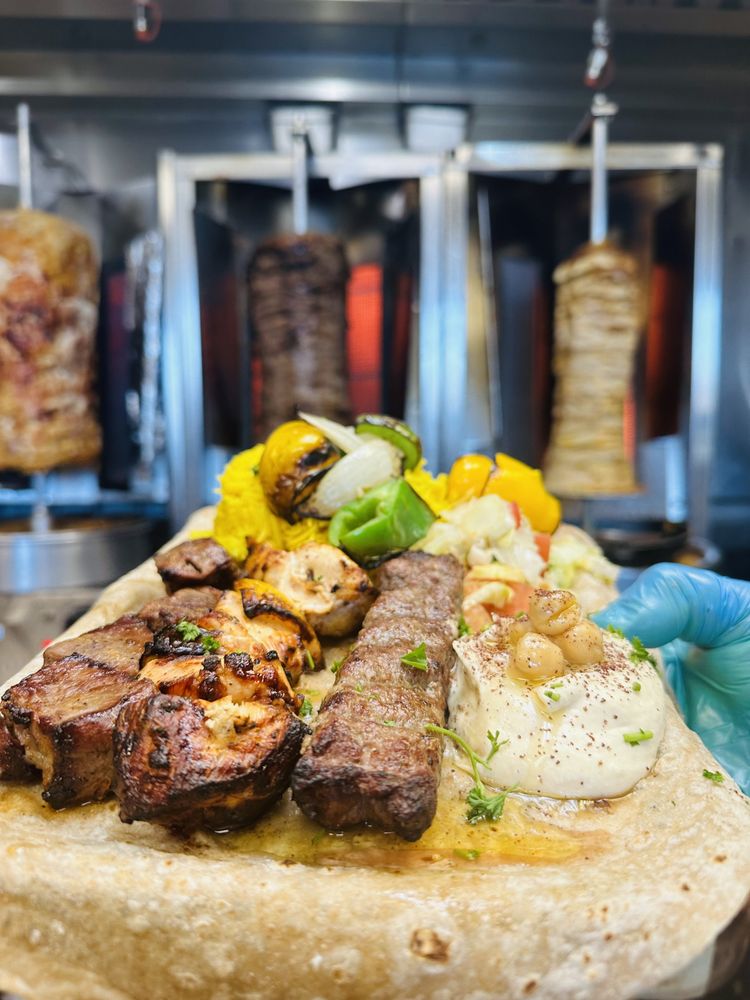 MR. SHAWARMA GRILL - Updated June 2024 - 56 Photos & 16 Reviews - 2500 Coon Rapids Blvd NW, Coon ...