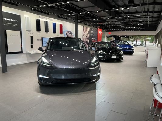 TESLA - Updated August 2025 - 58 Photos & 76 Reviews - 14408 NE 20th St ...