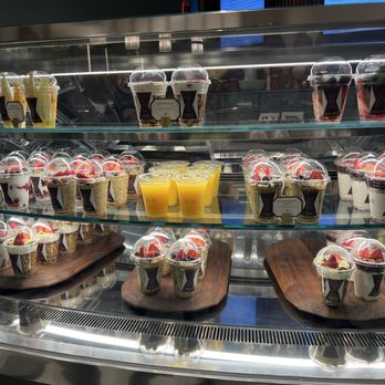 CHEZ BON BON - Updated May 2024 - 113 Photos & 21 Reviews - 2777 S Las ...