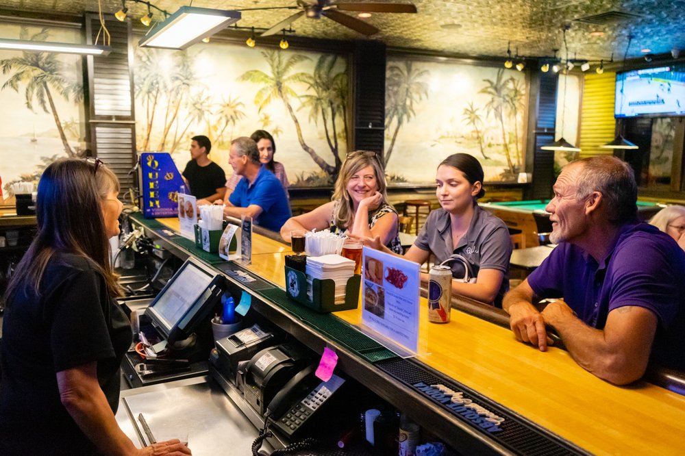 PINBOY’S AT THE BEACH - 71 Photos & 59 Reviews - 1577 Laskin Rd ...